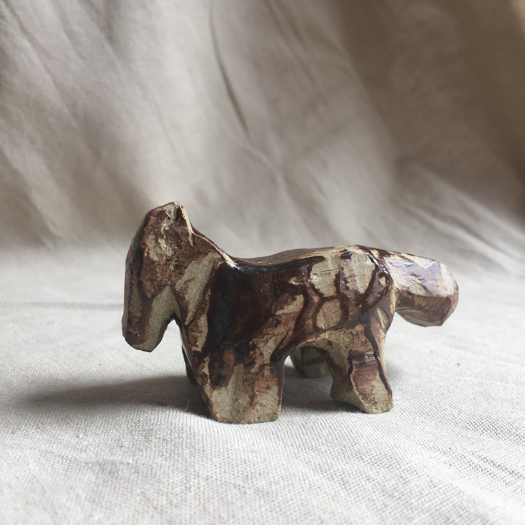 Carved Animals with Maria Howard – Dundee Ceramics Workshop